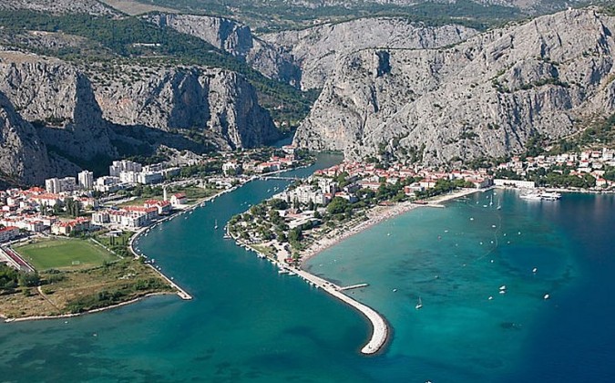 Omis day tour from Split, Enjoy Split